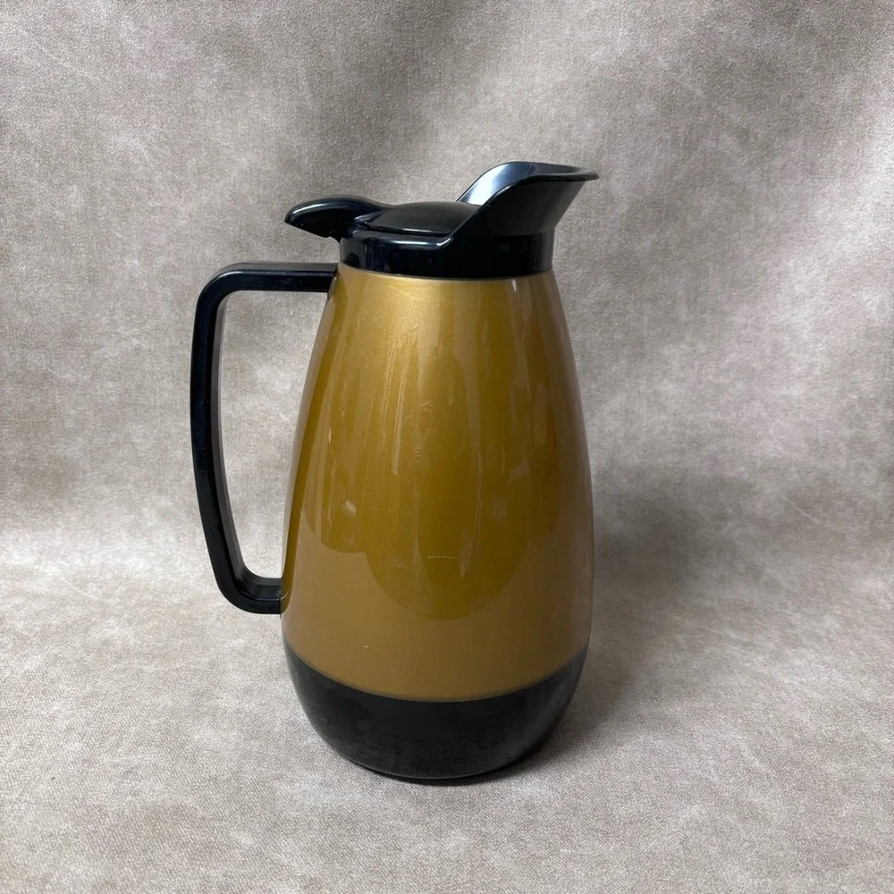 Thermos | Kitchen | Vintage Gold Thermoserv Insulated Coffee Server ...